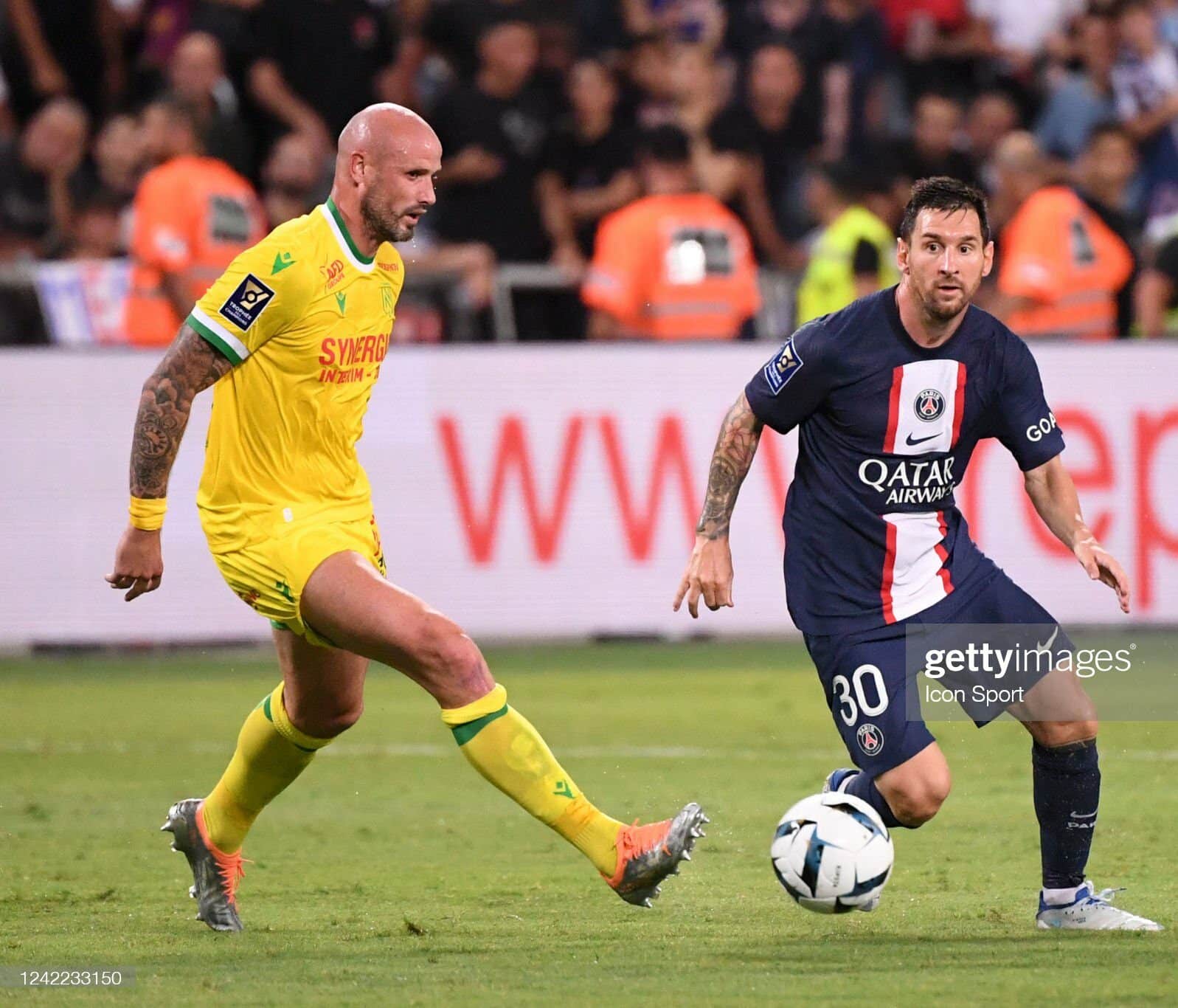 Maillot FC Nantes porté par Nicolas Pallois 2022/2023